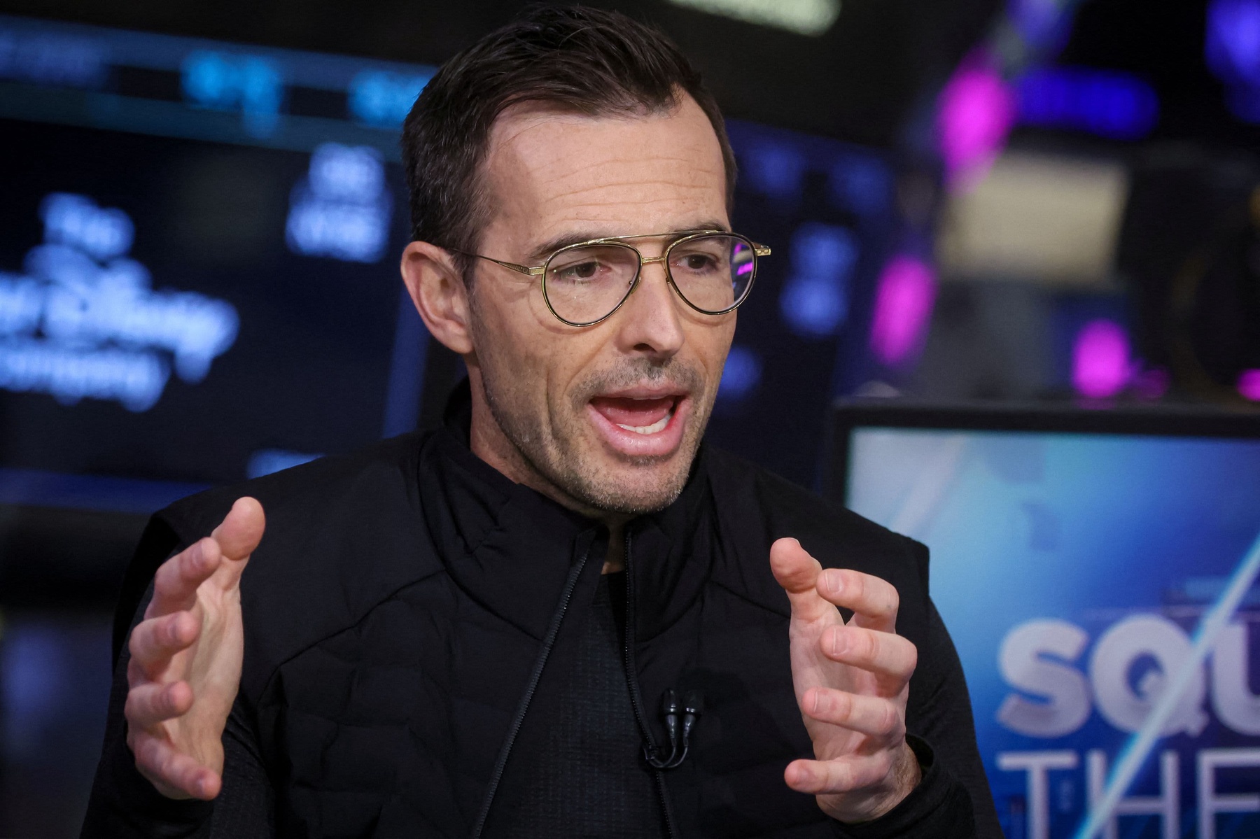 Particle: Lululemon Launches CEO Search as Calvin McDonald Plans ...