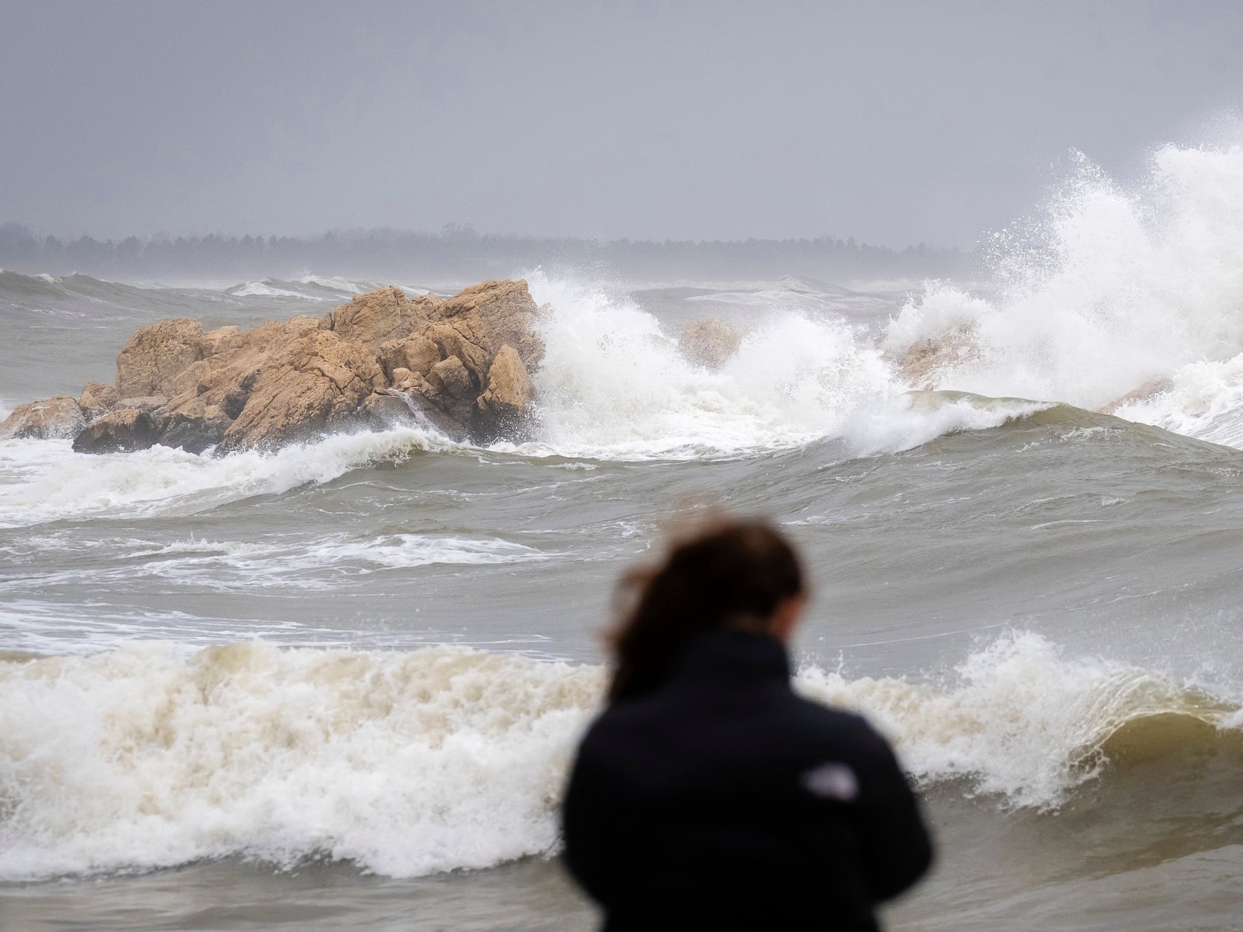 Particle News: Catalonia Issues Coastal Mobile Alerts as Storm Harry ...