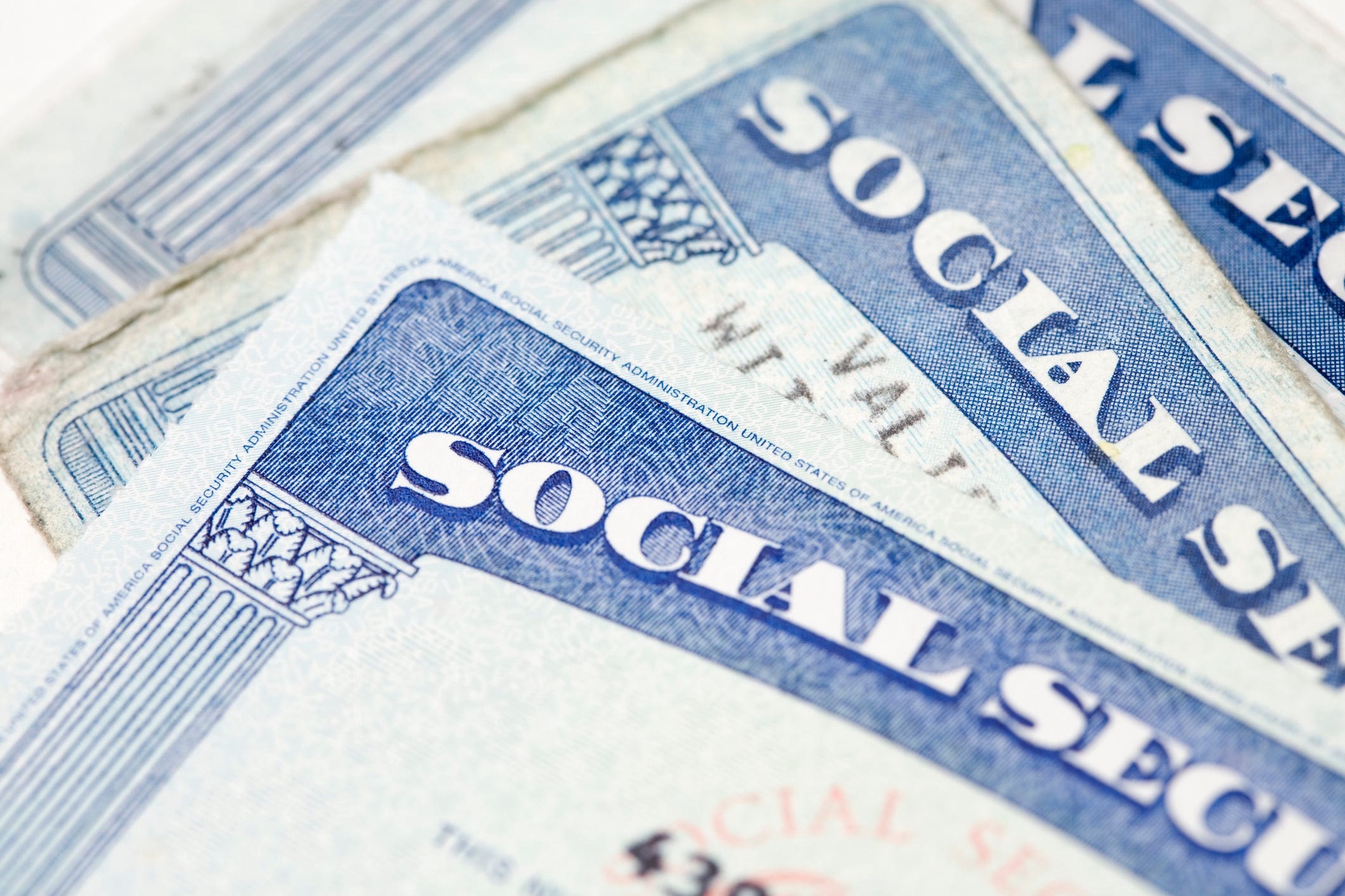 Particle News: 2025 Social Security COLA Projected at 2.5%, Lowest ...