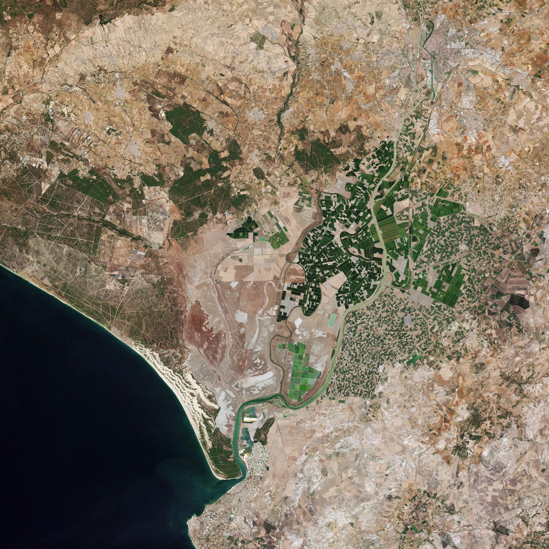 Particle News: Sentinel-2C Satellite Captures First Stunning Images of ...