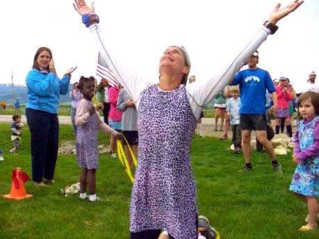 Lisa Smith-Batchen, interview exclusive : 50 miles in 50 states in 62 ...