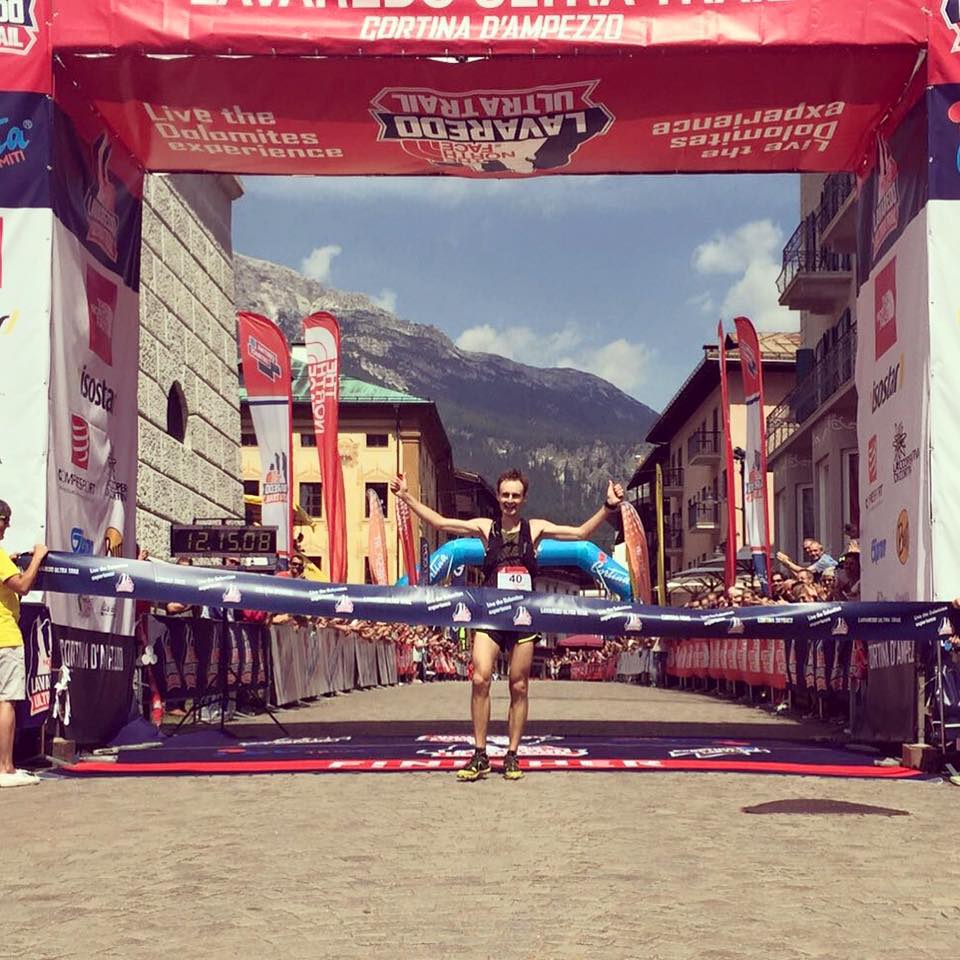 Andy Symonds remporte le Lavaredo Ultra Trail 2016 | U-trail