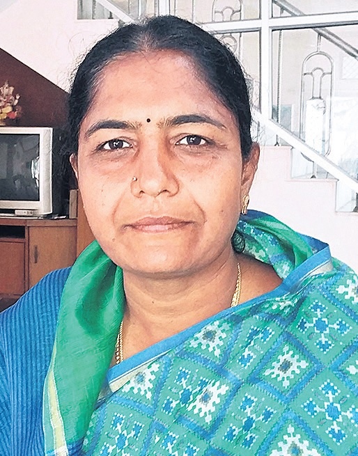 మహిళా కమిషన్ చైర్ పర్సన్ గా సునీతా లక్ష్మారెడ్డి