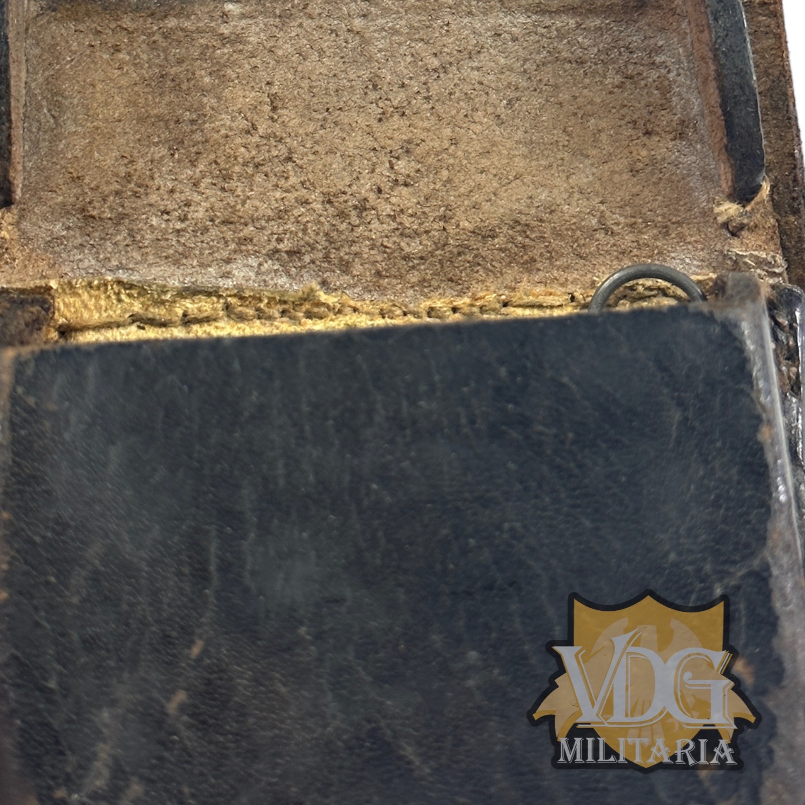 US Civil War Leather Percussion Cap Box-R. White | VDG Militaria