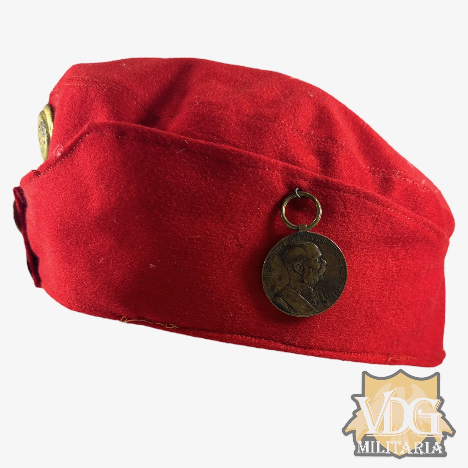 WW1 Austrian Austrian Franz Joseph Cap with Medal | VDG Militaria