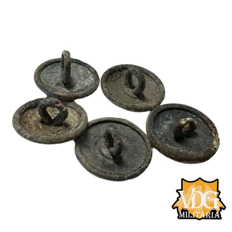 WW2 German White Washed Semi Relic Button Group of 5 Pieces | VDG Militaria
