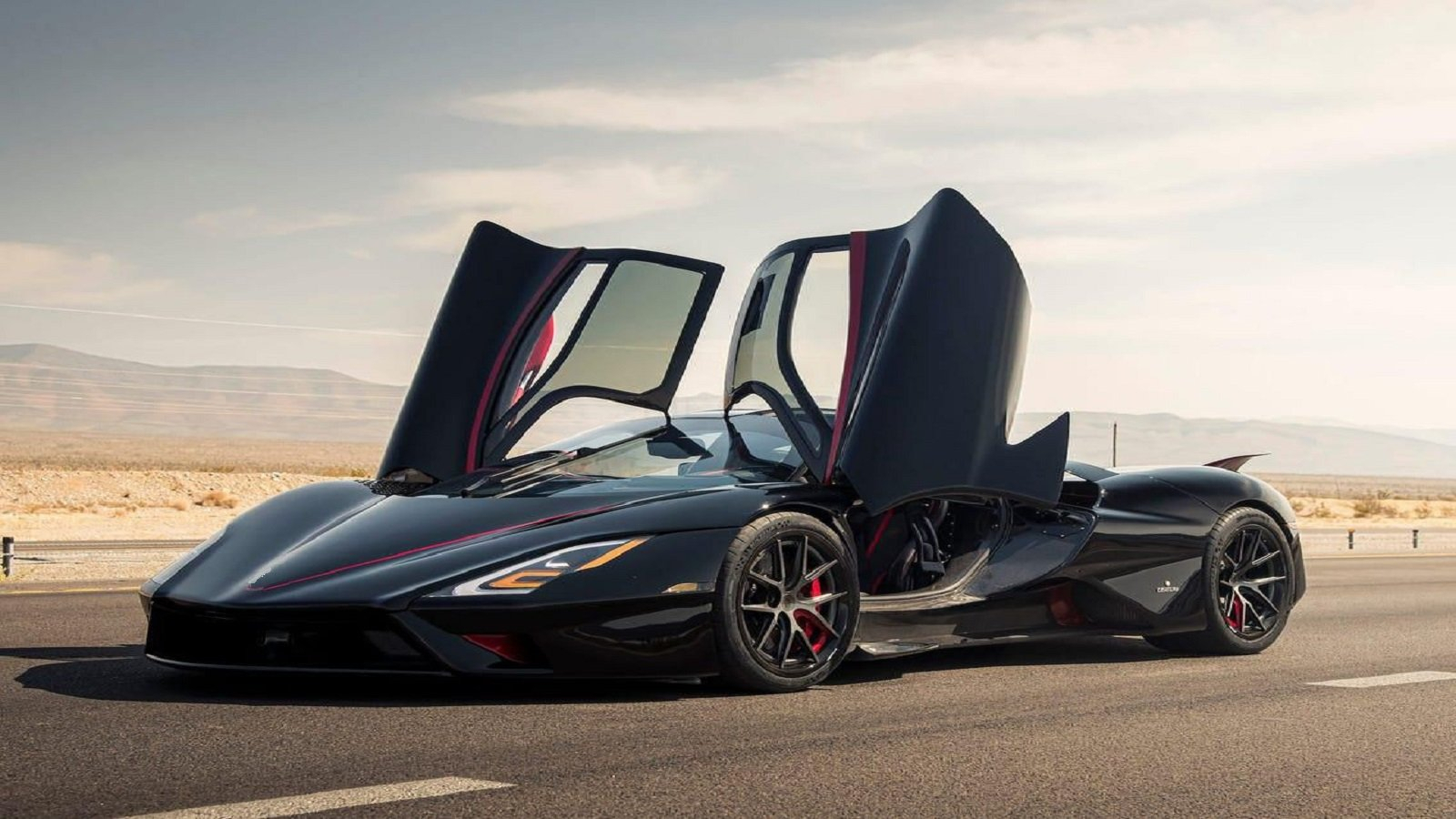 Hypercar là gì? Sự khác biệt giữa hypercar và supercar