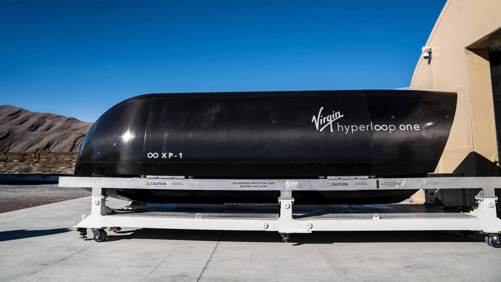 Hyperloop là gì và đây có phải là tương lai của giao thông xanh?
