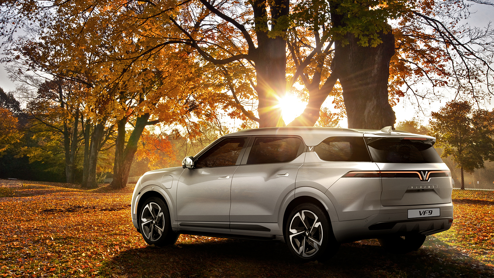 VinFast VF 9 Plus - Tổng quan mẫu SUV điện hạng E cỡ lớn