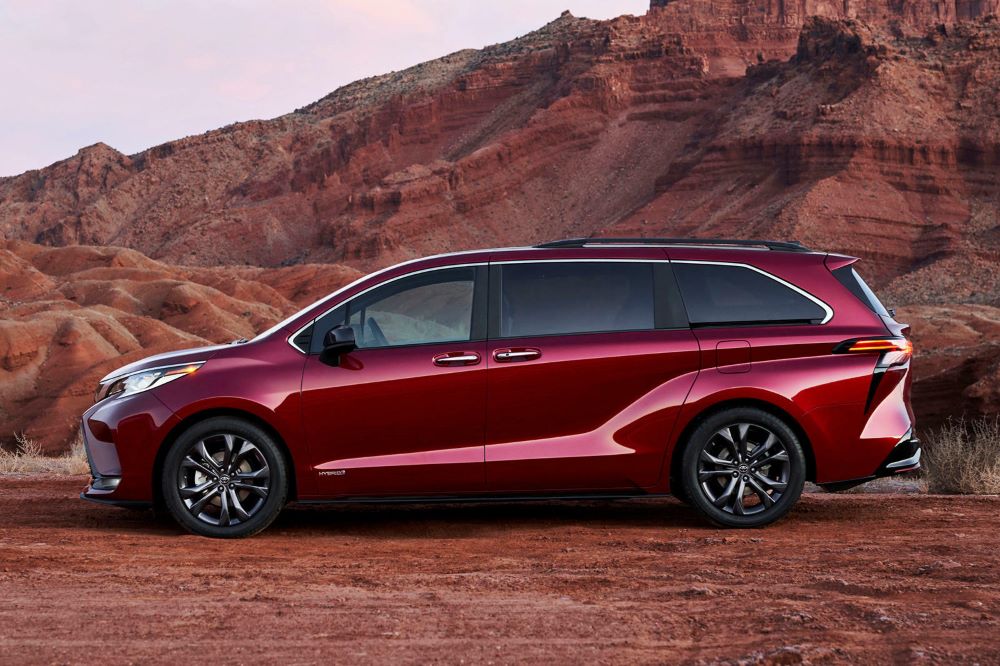 So sánh sự khác nhau giữa dòng xe MPV và SUV