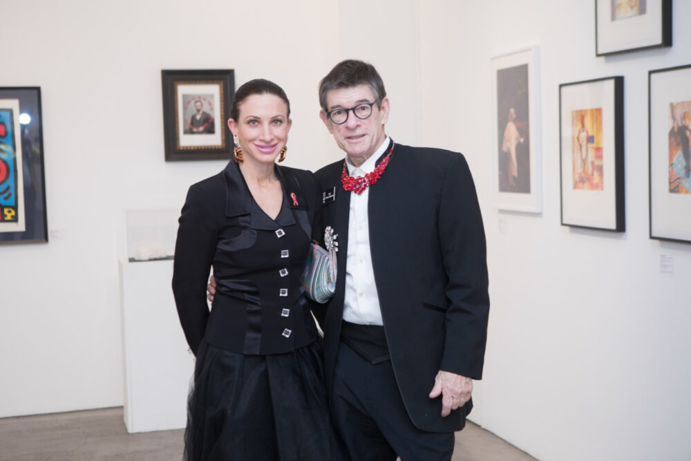 Visual AIDS | 20TH ANNUAL POSTCARDS FROM THE EDGE