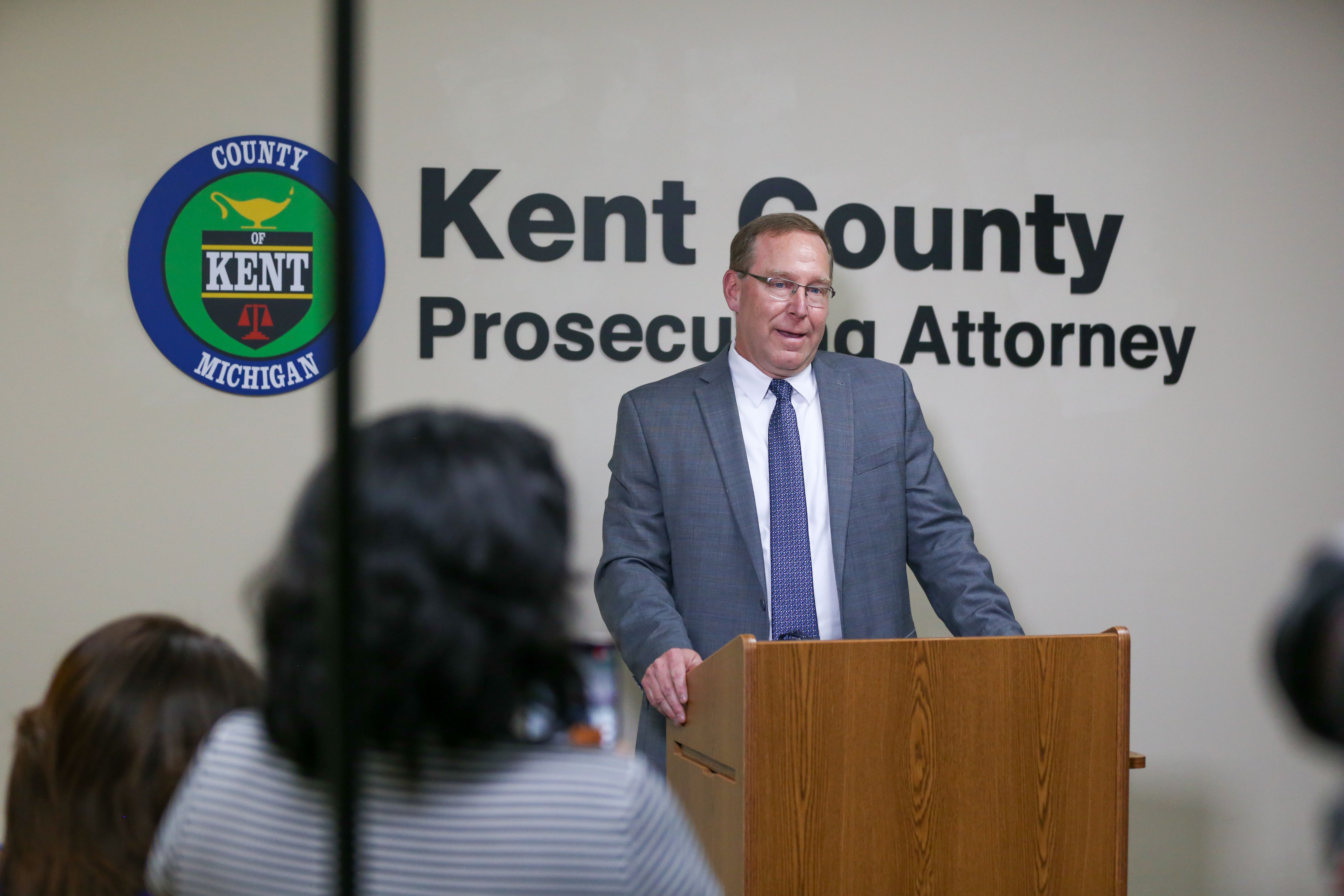 Fiscal Becker no presentará cargos contra oficial que atropelló y mató ...