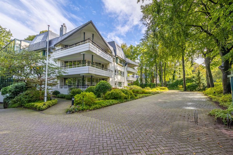 Bieden op Utrechtseweg 35-4, Hilversum (1213TL) – Walterliving.com