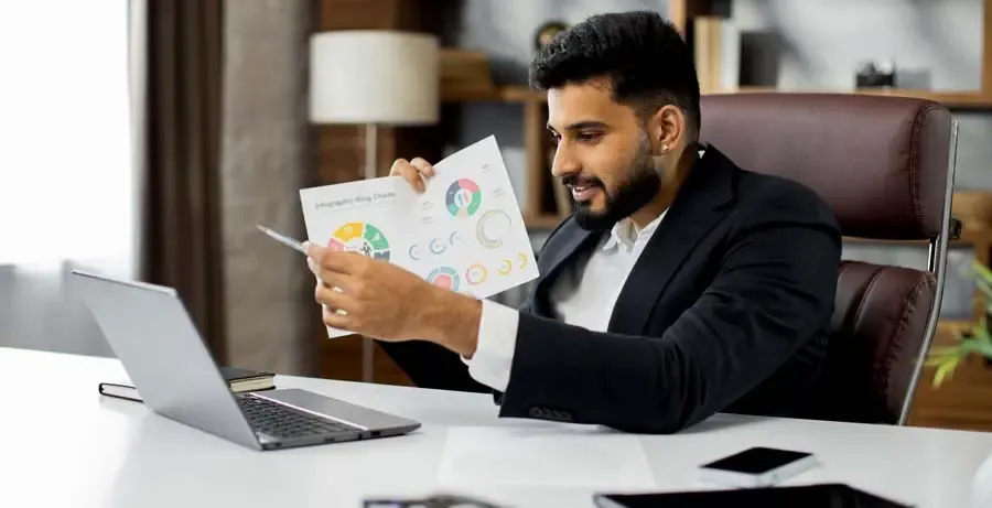 Financial Manager: Definition, Courses, Job Roles, Skills, Salary