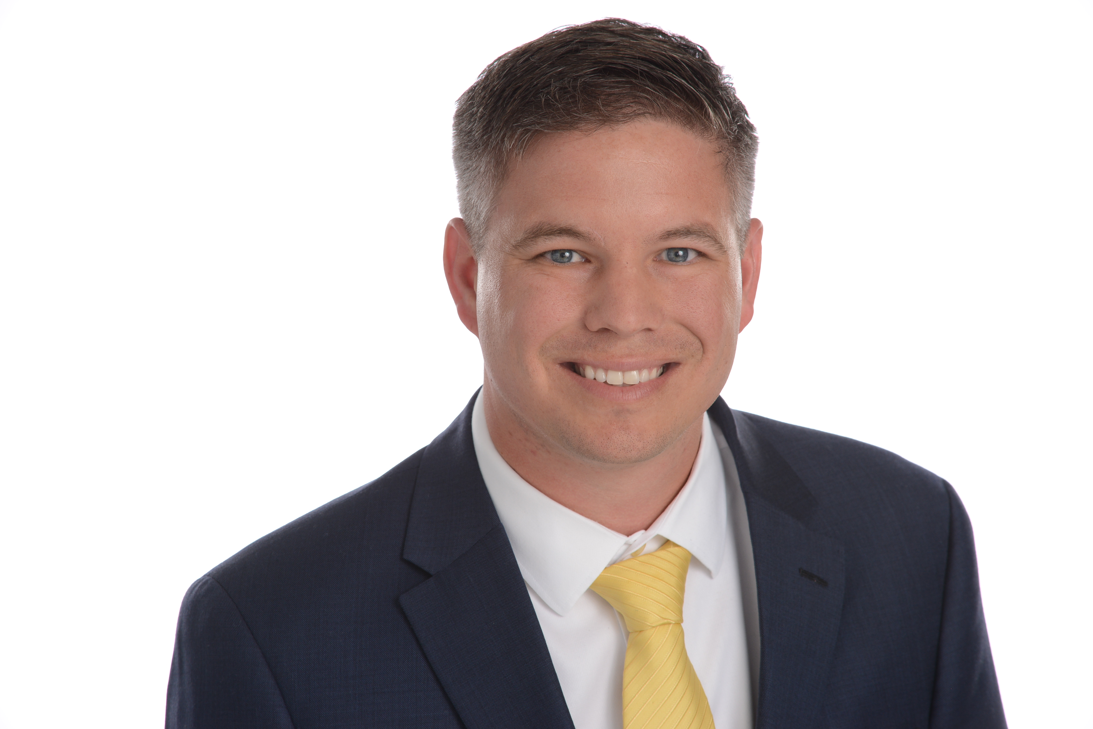 Chad DeVriendt named Director of Sales for Comcast Business in Michigan ...