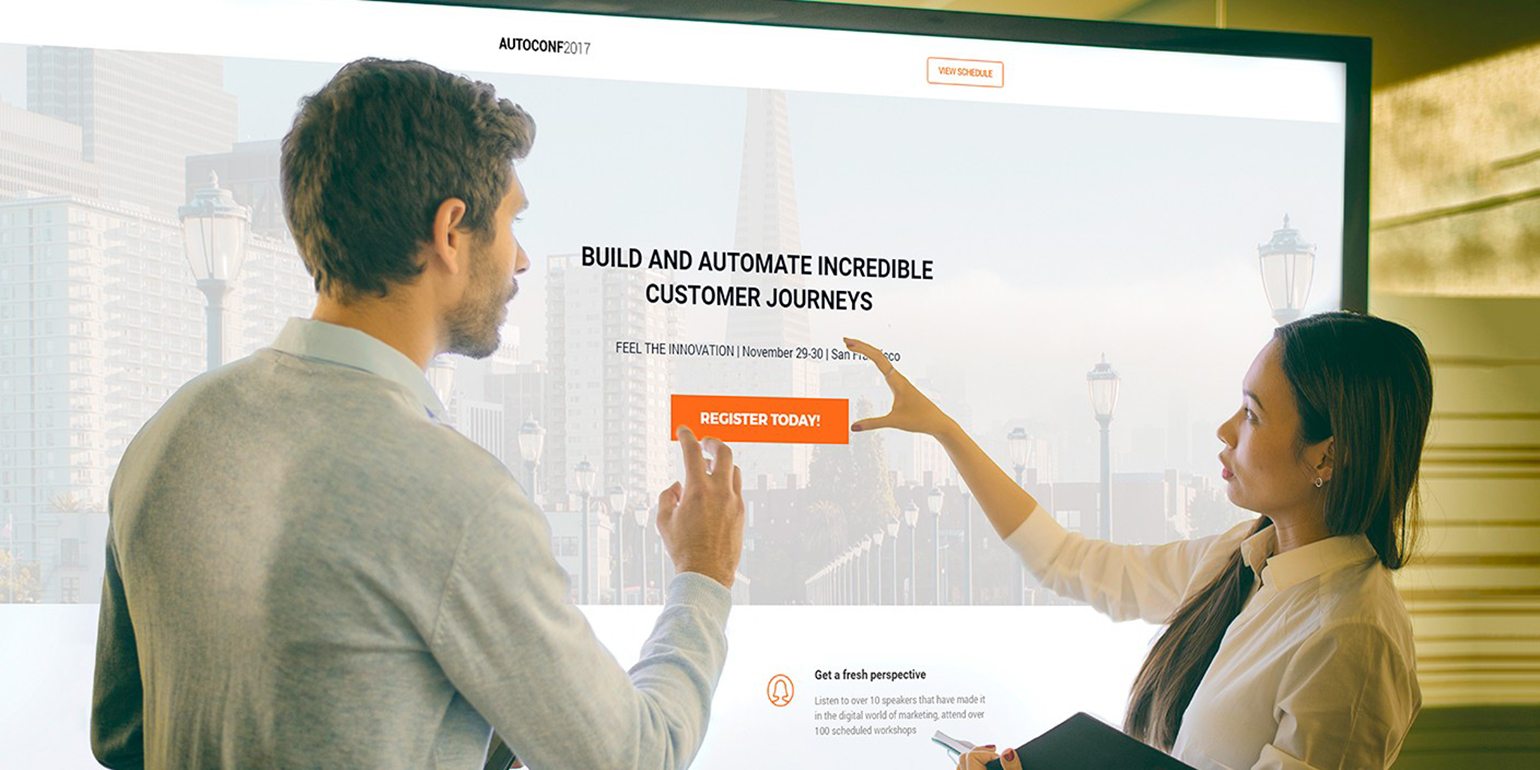 Directional Cues: Design Tips That Get Visitors to Convert