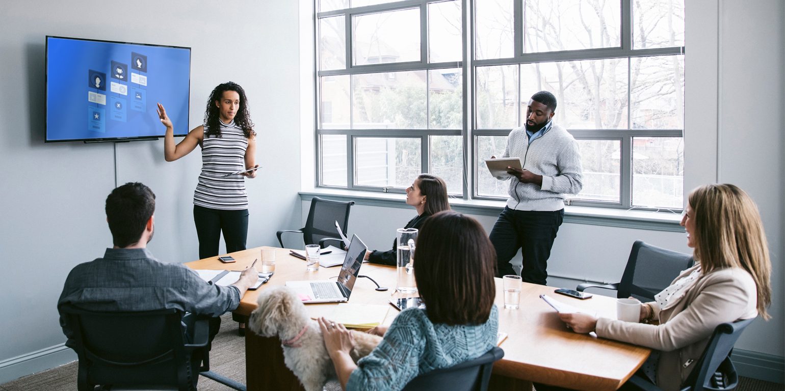 Hyper Personalized Marketing: How to Do It Right [3 Examples]