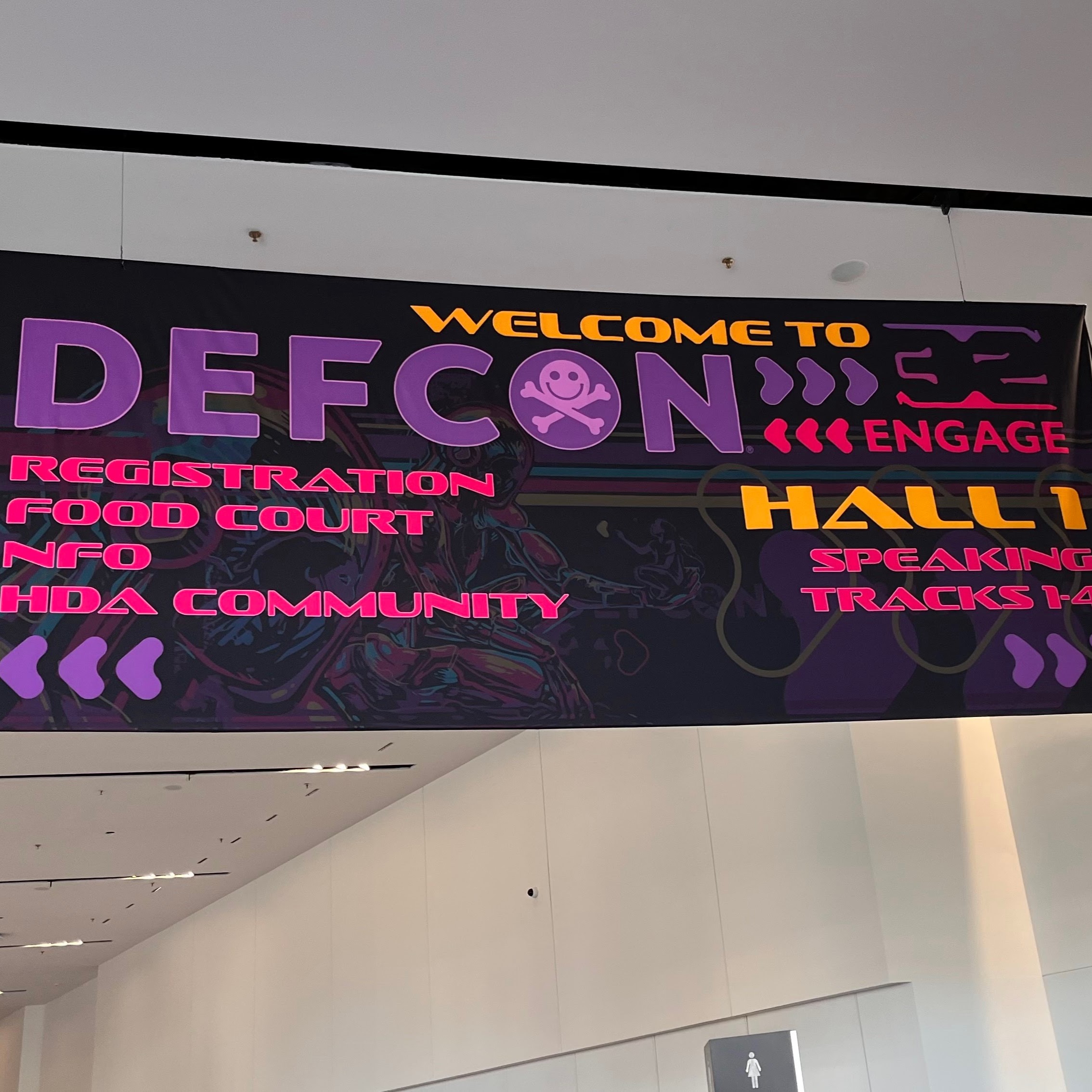 DEF CON 32 参加レポート｜テクニカルブログ｜日本情報通信株式会社