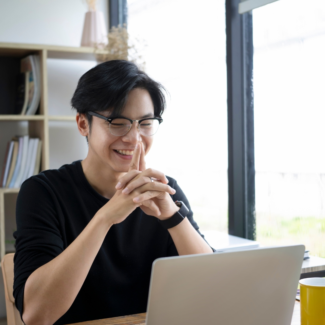 Orlando's Web Aesthetics: Designing Dreams With White Fox