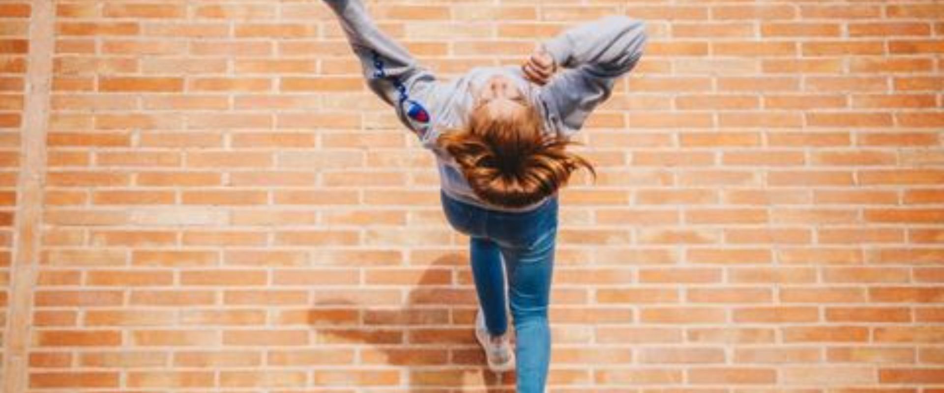 Lilou Ruel, star du parkour et freerunning à 17 ans nous partage ses ...