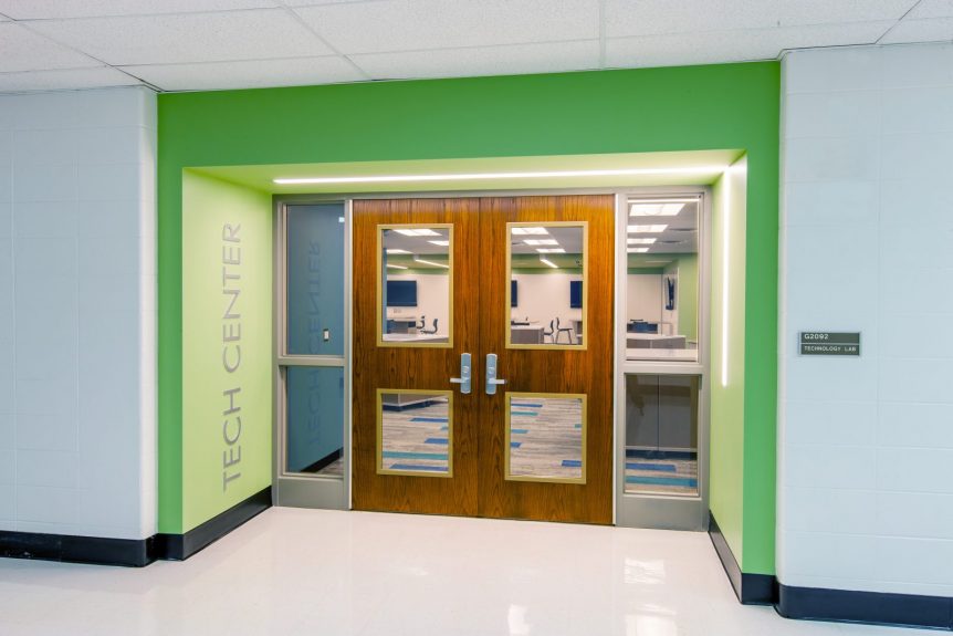Jay Stream Middle School Innovation Center & STEM Lab - ARCON