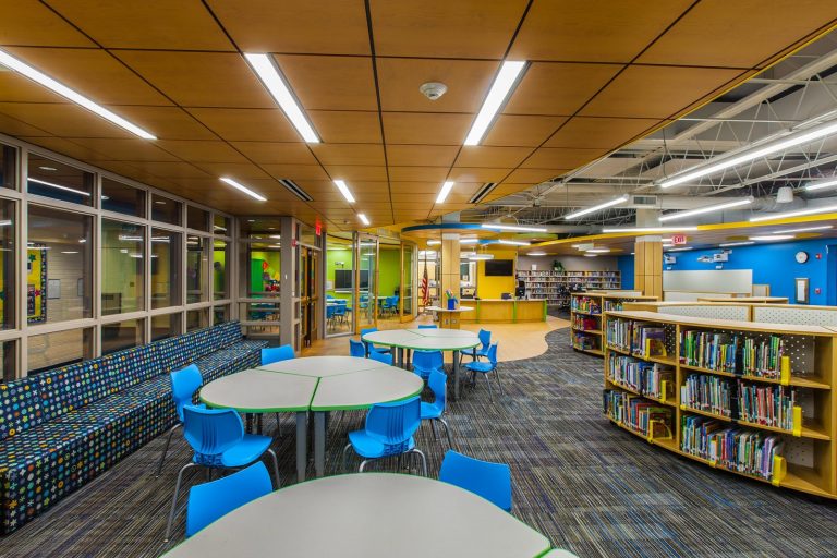 Jay Stream Middle School Innovation Center & STEM Lab - ARCON