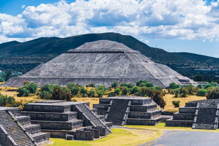 Unearth the World's Largest Pyramid: Cholula's Hidden Wonder