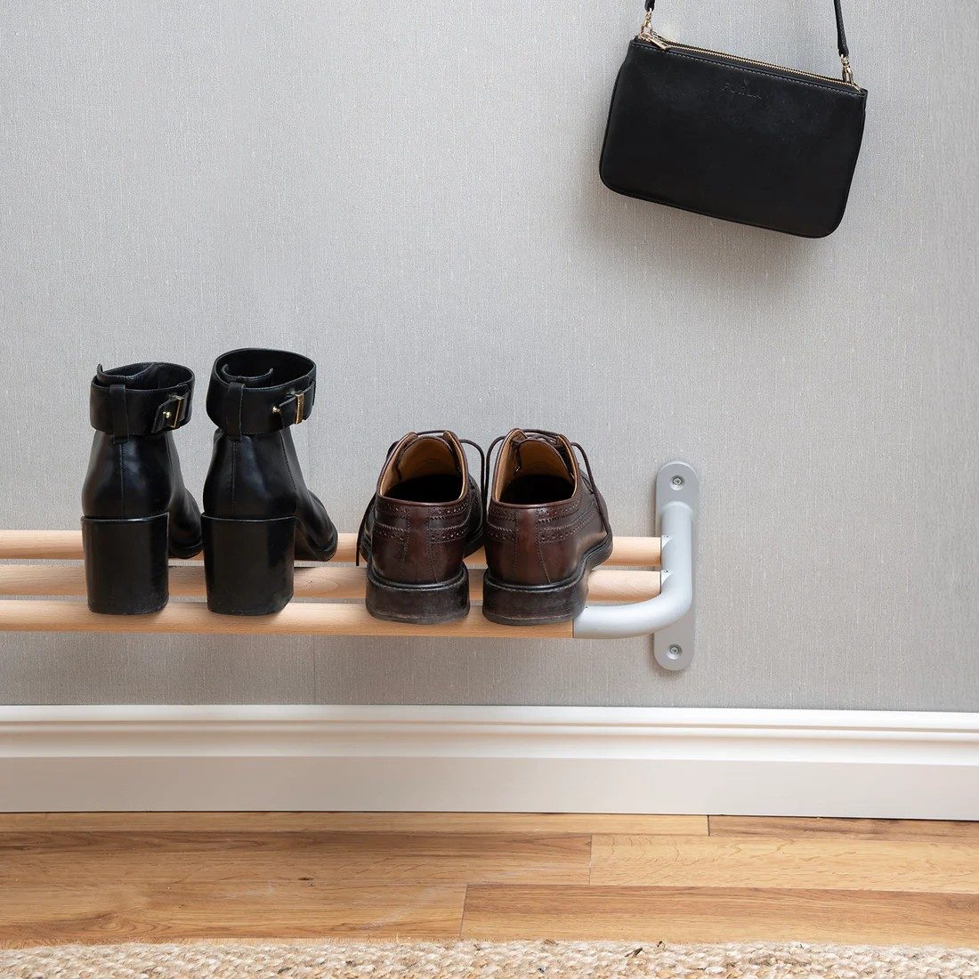 Smedbo Beslagsboden Shoe/Hat Rack with 4 Hooks - Matt Grey/Beech - Get ...