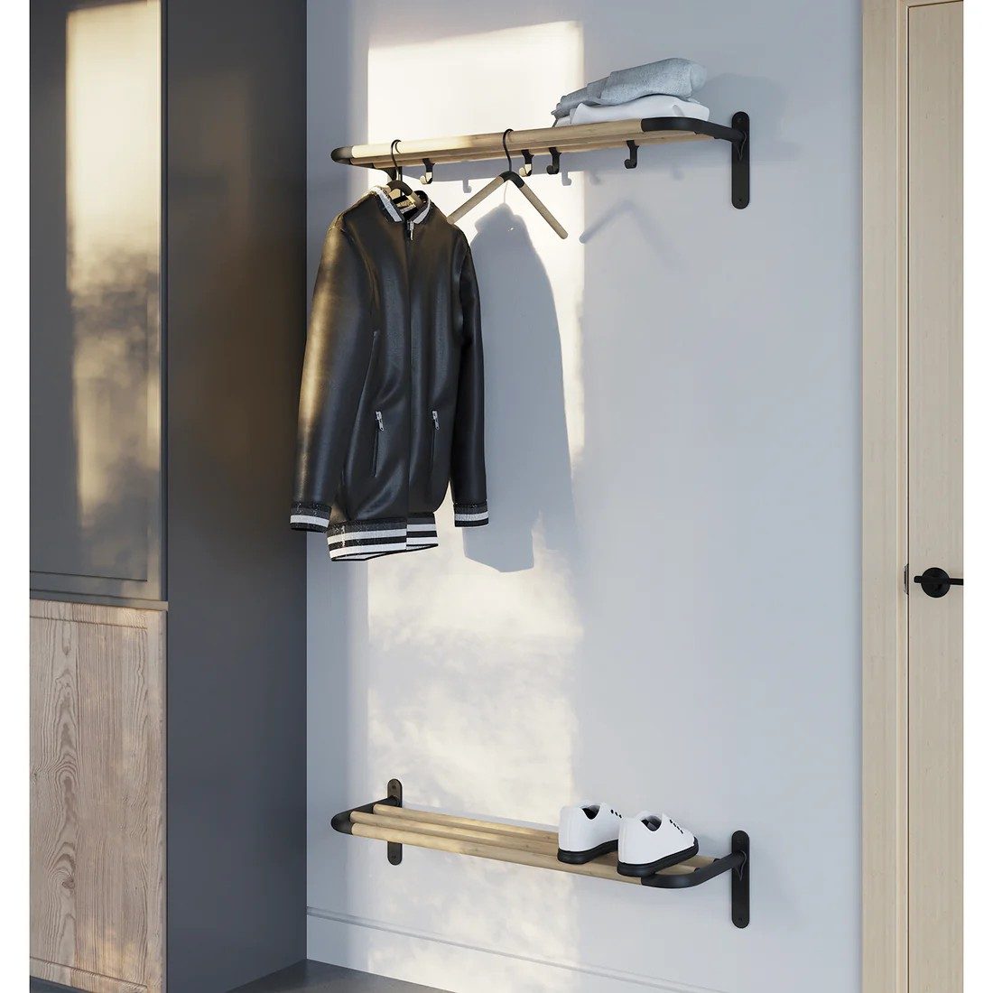 Smedbo Beslagsboden Shoe/Hat Rack with 4 Hooks - Matt Black/Beech - Get ...