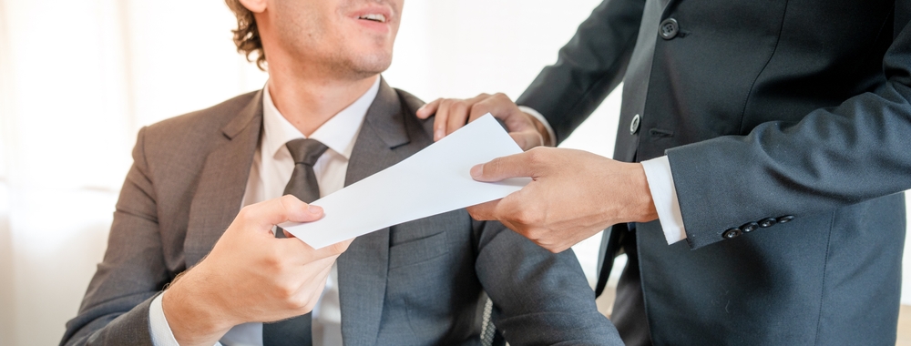 Bonus vs Commission: What is the difference? - Paydata