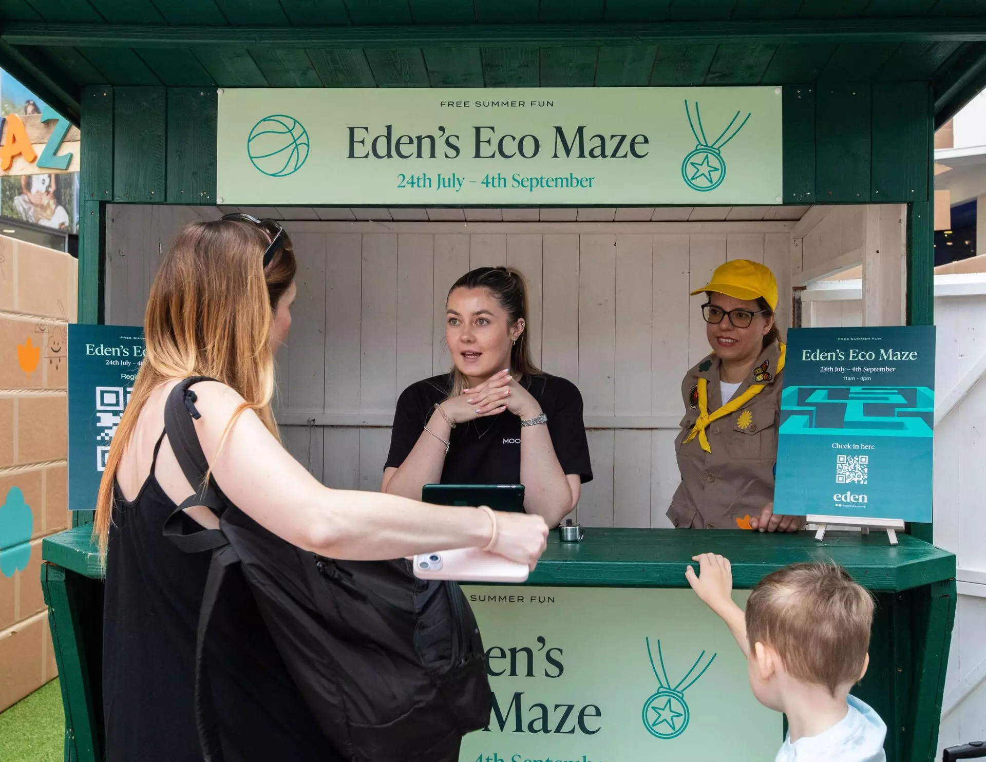 Eden's Eco Maze - Eden Shopping