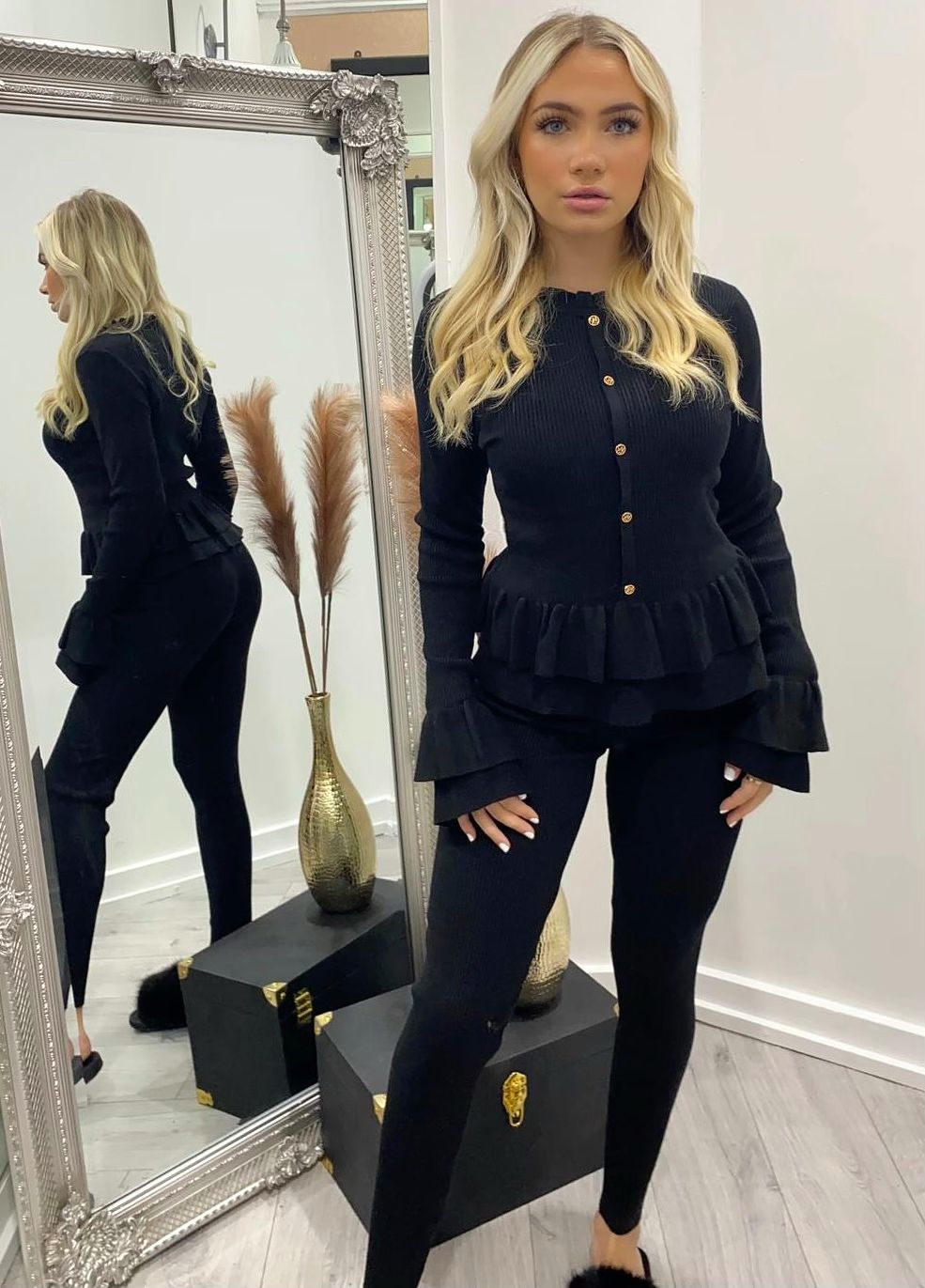 TINA Ribbed Lounge Set – Black – Collections London