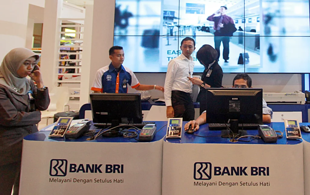 Berapa Gaji Bank BRI? Karir Menjanjikan! | Jadi BUMN