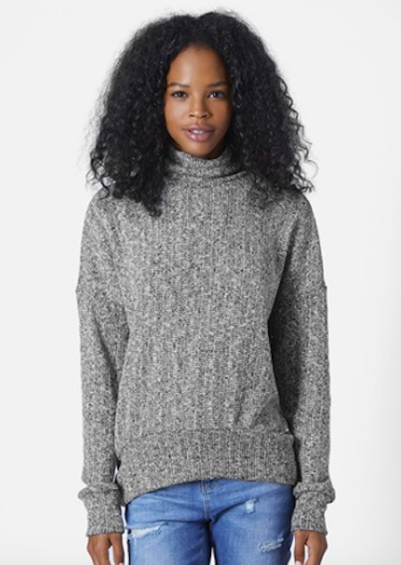 Cozy Up With Chunky Scarves and Bulky Sweaters: On Trend