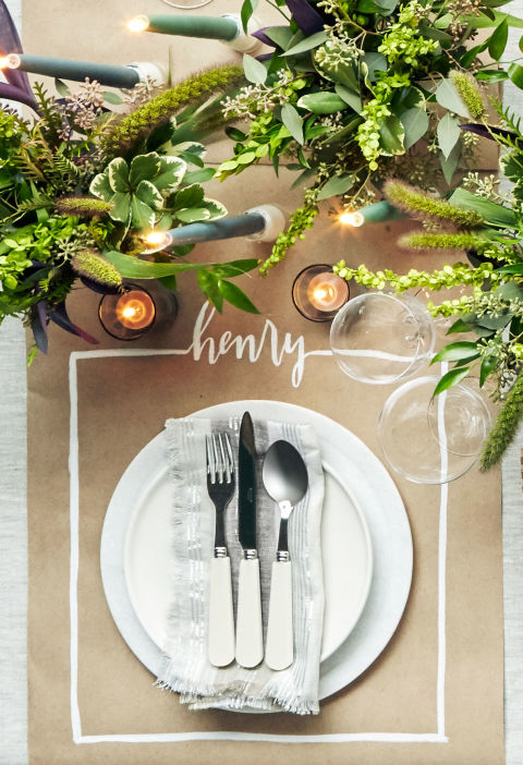 5 Easy Ways to Decorate the Thanksgiving Table (No Losing Your Mind)