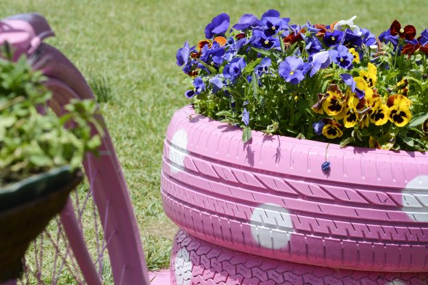 9 DIY Spring Repurposing Project for Inside and Outside Your House