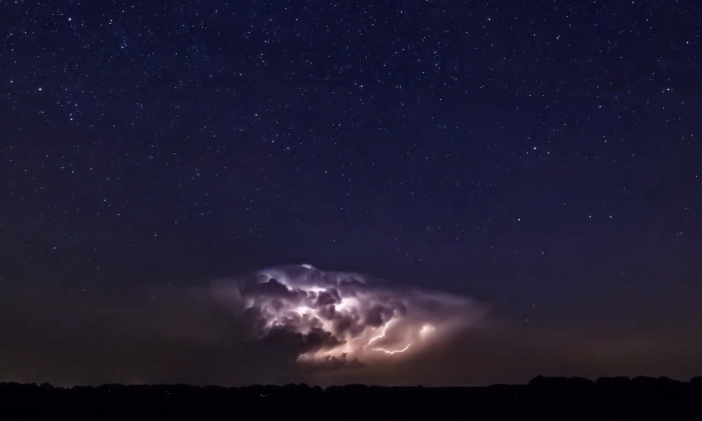 Thunderstorms are Gorgeous. Here's Proof [Video]