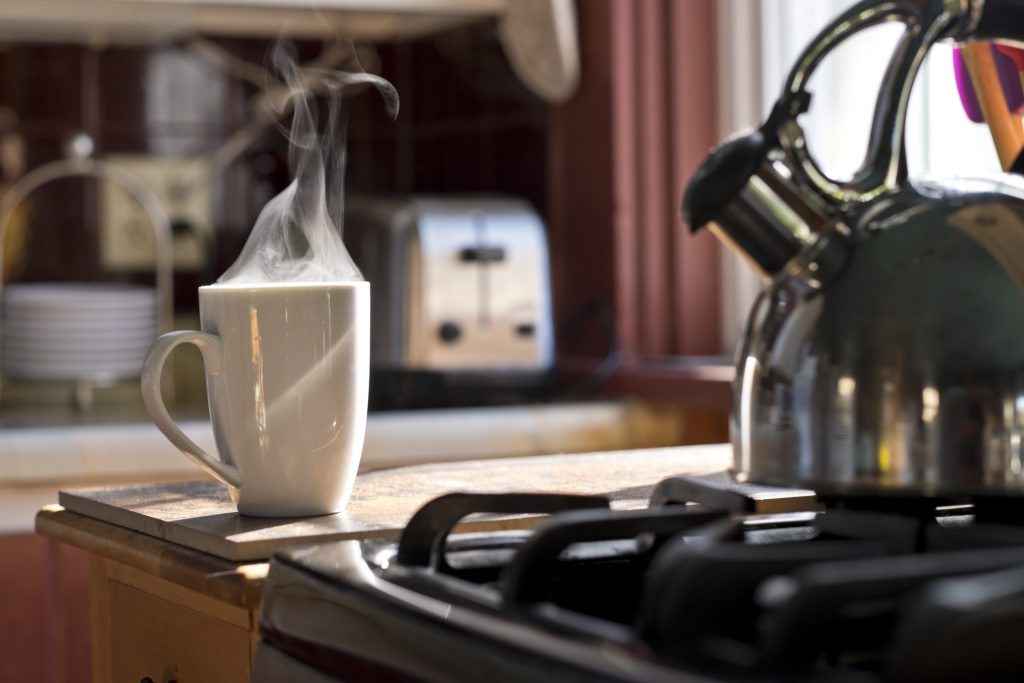 Which Type of Kettle is Just Right for Your Tea and Coffee?