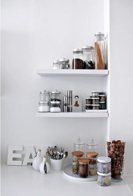 Ideas & Tips for How to Use Corner Spaces in Your Home