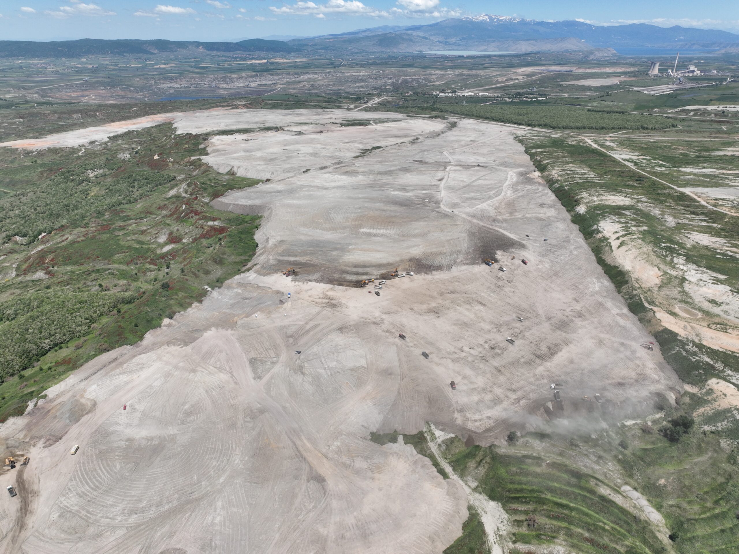Quarries Photos | Heavy Machinery in Stone & Aggregate Quarries