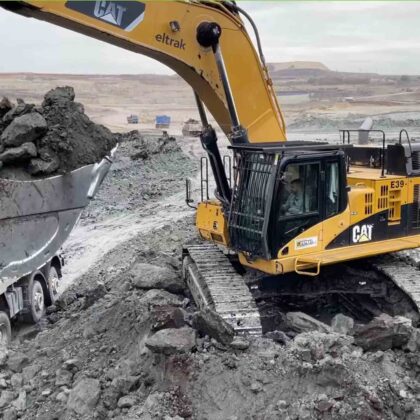 Transporting Giant Bucket Wheel Excavator