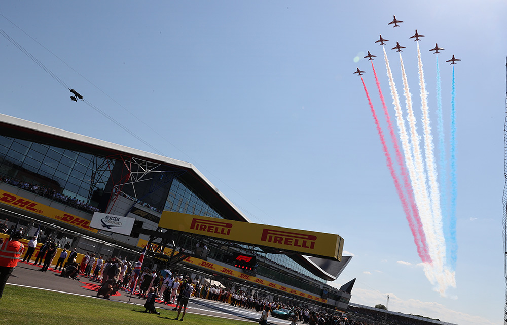 Military Flyovers Before The Start Of F1 Races Could Be A Thing Of The ...