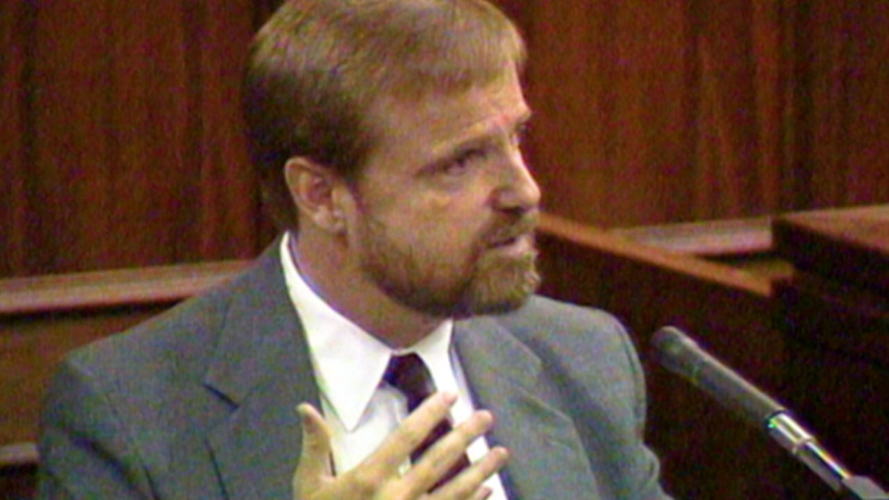 30-CA v. Menendez: Dr. John Briere | Court TV Video