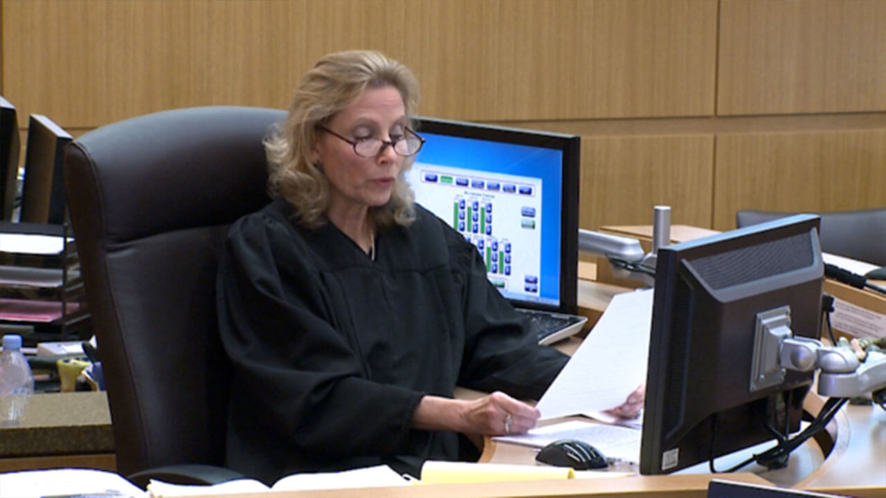 61-AZ v. Arias: Alyce Laviolette (part 11) | Court TV Video