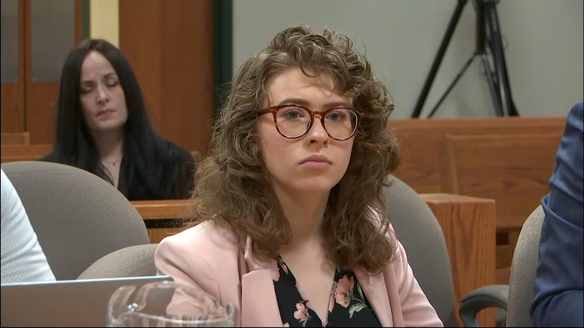 9-WI v. McCandless: Outside the Presence of the Jury | Court TV Video