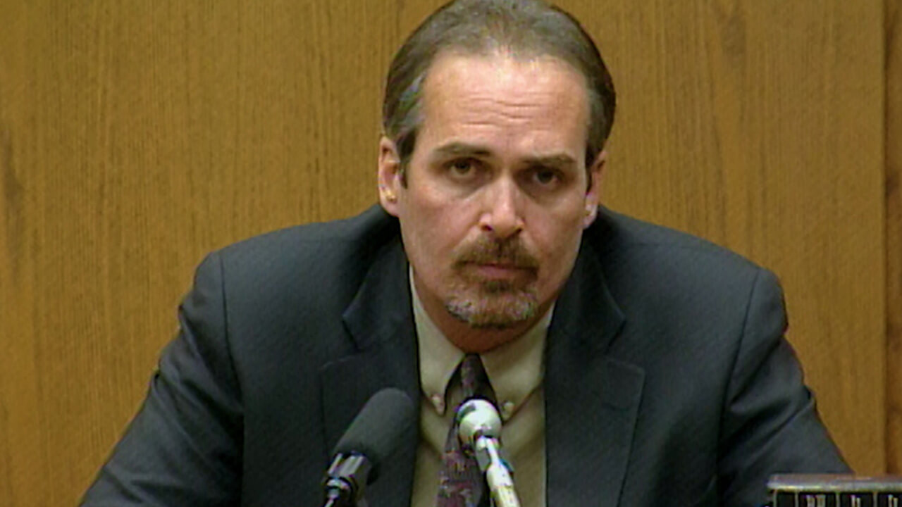 82-NC v. Peterson: Steve Lyons | Court TV Video