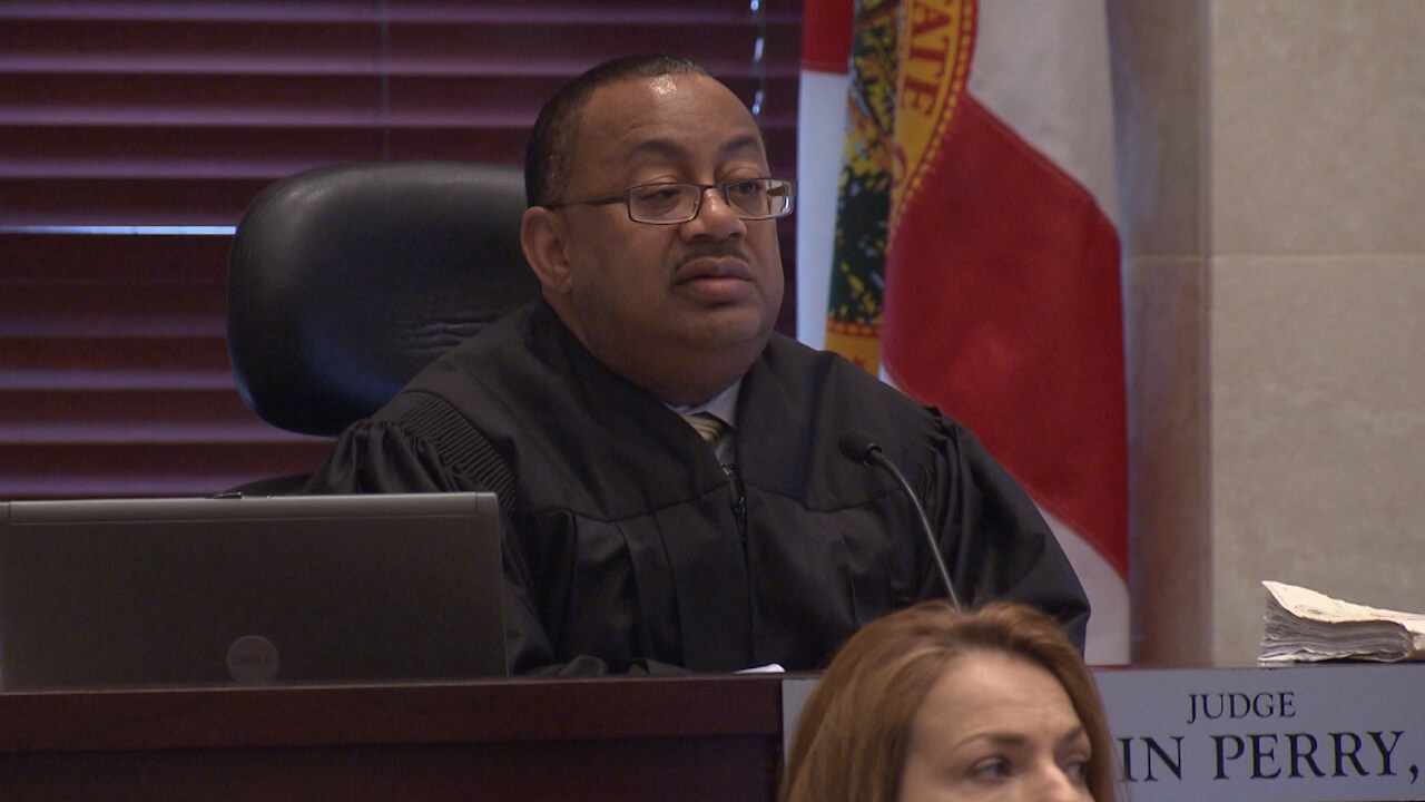 73-FL v. Anthony: Outside the Presence of the Jury | Court TV Video