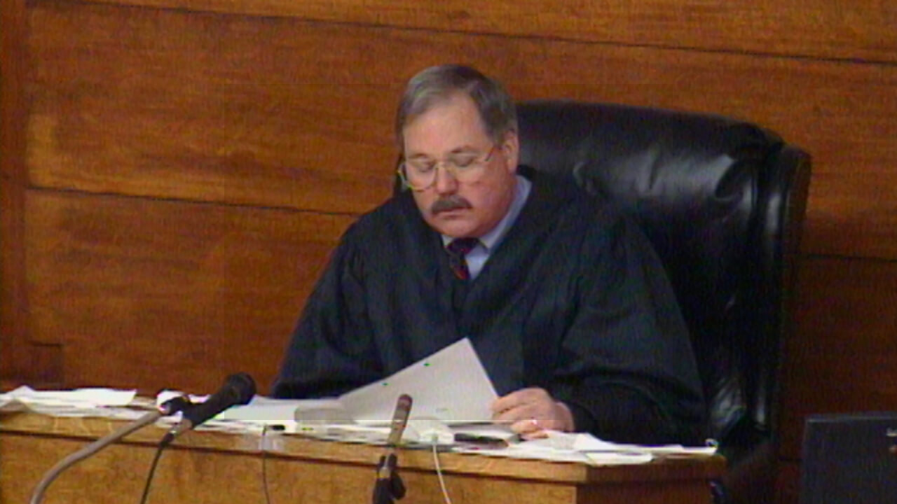 63-GA v. Tokars: Outside the Presence of the Jury | Court TV Video