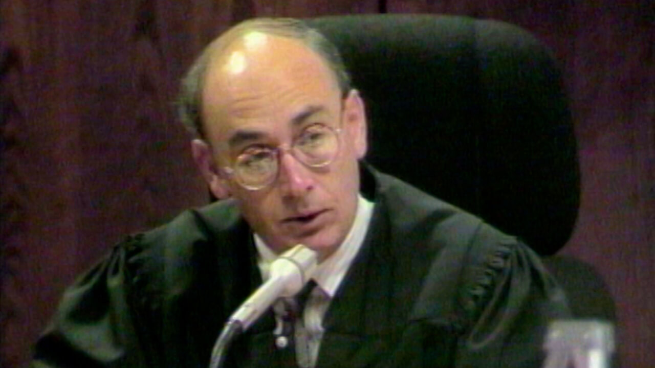 33-CA v. Powell, et al.: Outside the Presence of the Jury | Court TV Video