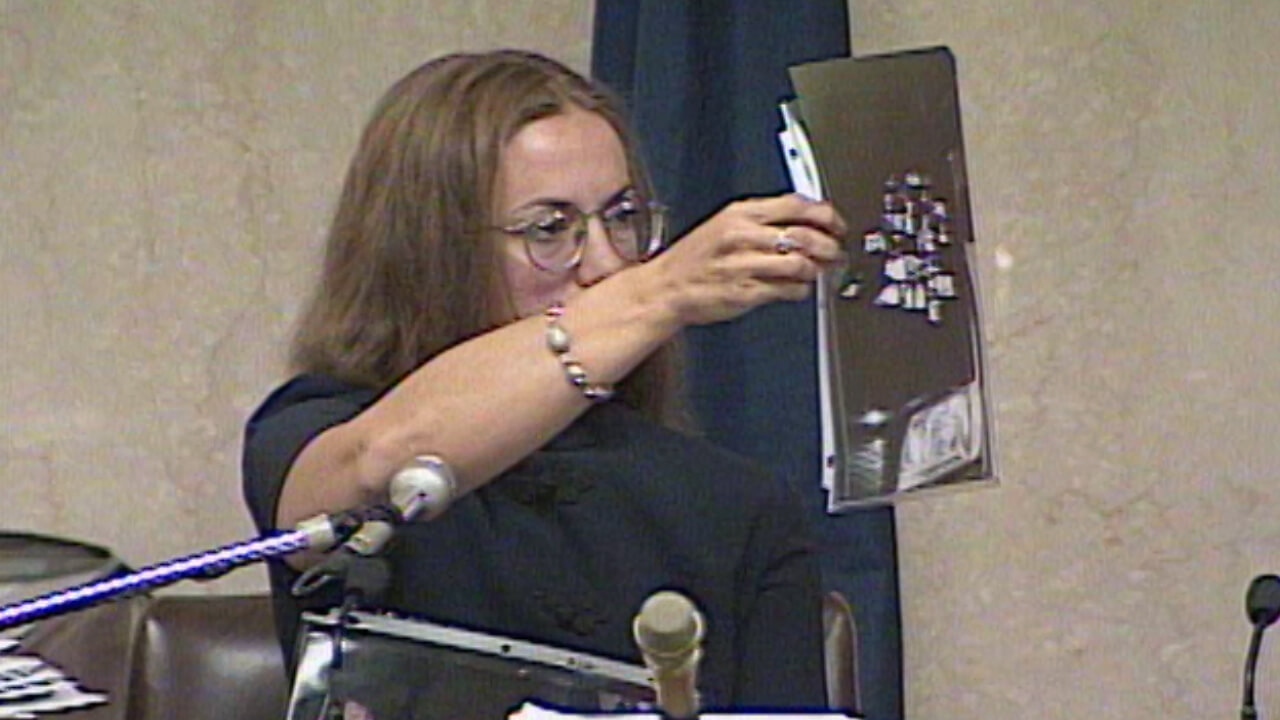 79-NV v. Murphy & Tabish: Maria Thomas & Detective James Siwy | Court ...